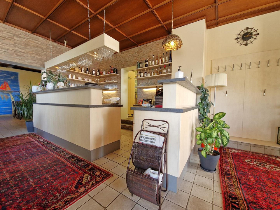 157.31m² Restaurant in Elixhausen - Preis auf Anfrage, Gartennutzung ...